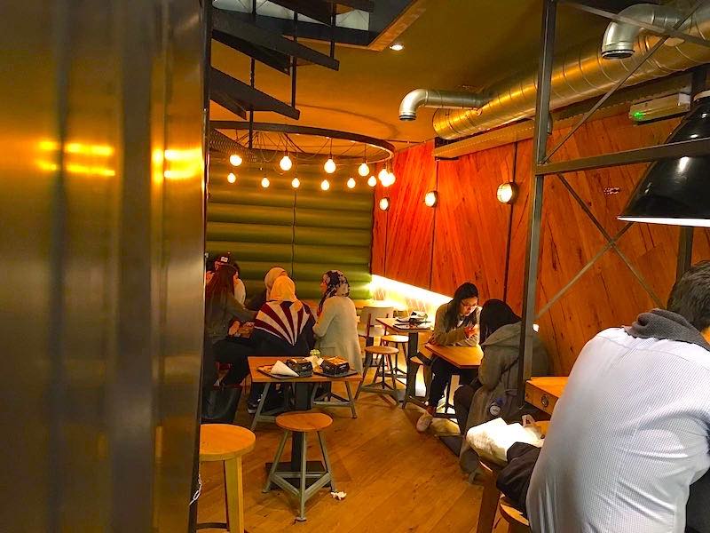 New Burger Joint In Amsterdam: Burgerfabriek NieuwendijkAmsterdam Red ...