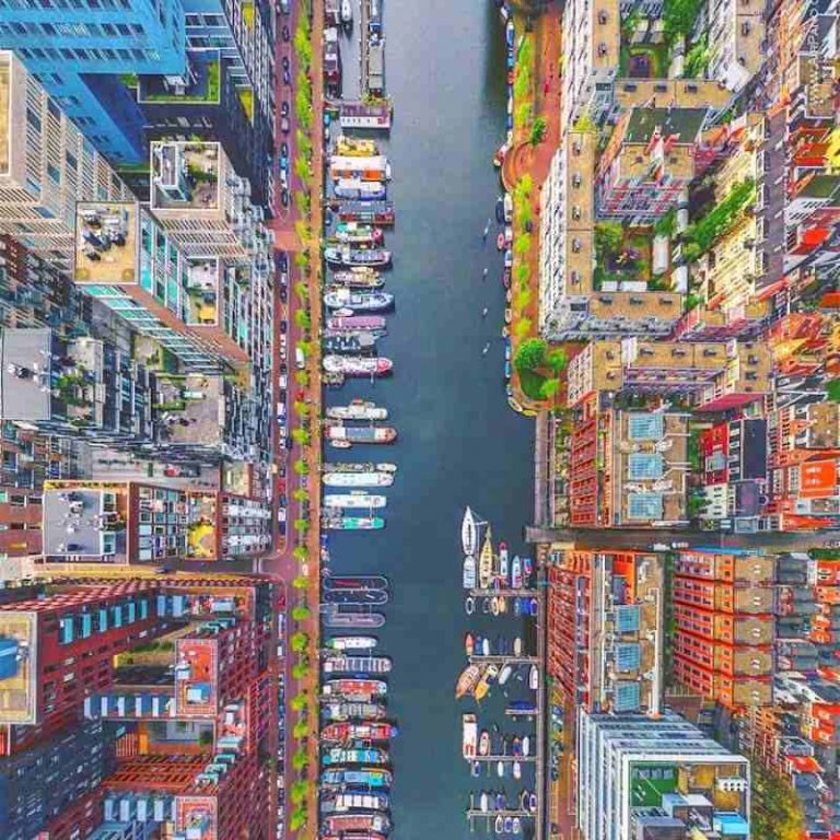 The 20 Best Red Light District Pictures From Our Instagram Account