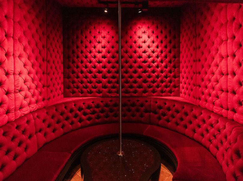 Club BonTon AmsterdamAmsterdam Red Light District Tours