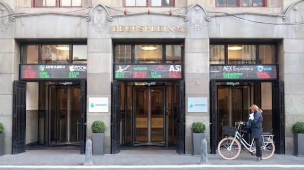 Amsterdam Stock Exchange: World's First Stock Market | History