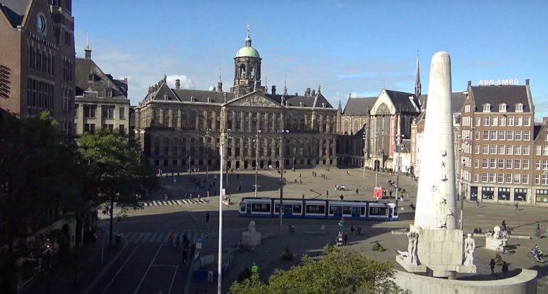 Live Webcam Amsterdam (4K) | Dam Square + Red Light District